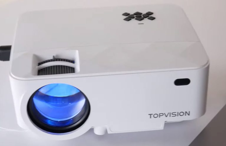 Best projector under 200 - Top 10 Picks in 2023 | TechPicko